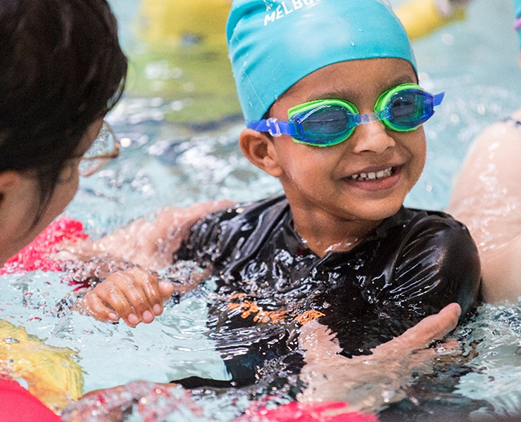Swimming lessons for kids | City of Melbourne